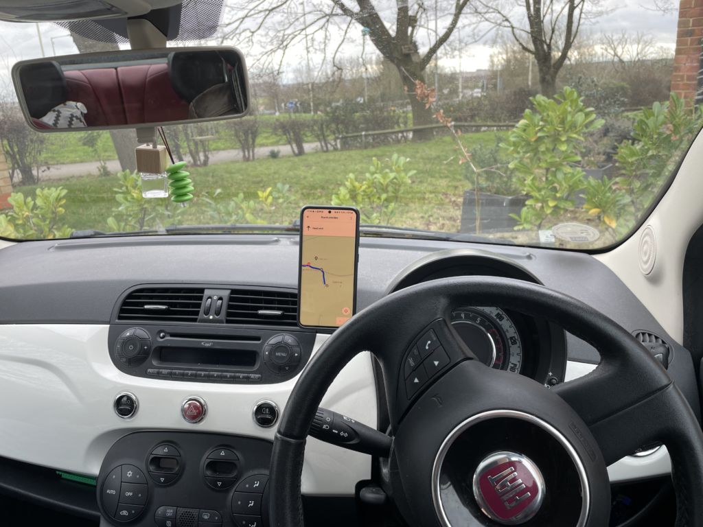Alfa Romeo/Fiat 68r Phone Holder - Custom Dash Mounts